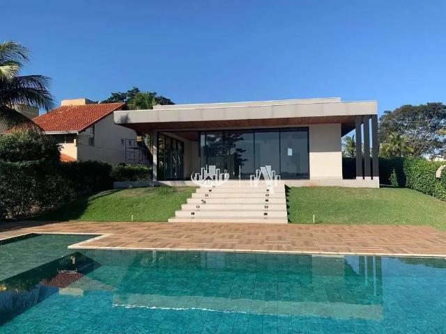 Casa / Sobrado em Condomínio para Venda em Primeiro de Maio/PR Centro 5 Quartos