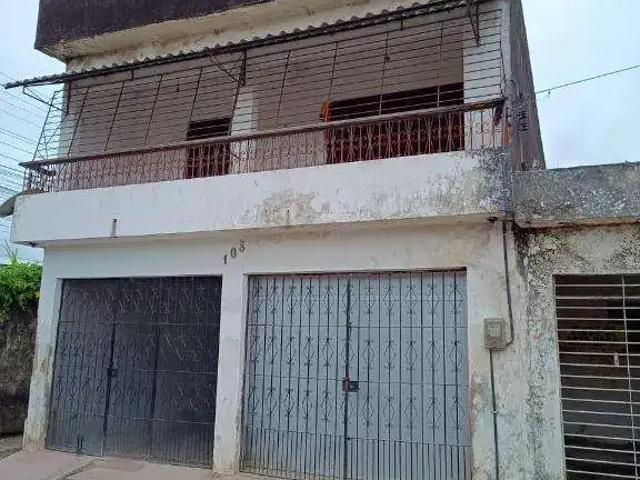 Casa / Sobrado em Condomínio para Venda em Recife/PE Barro 4 Quartos