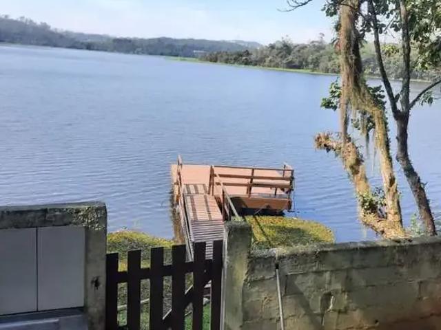 Casa / Sobrado em Condomínio para Venda em Ribeirão Pires/SP Represa 3 Quartos