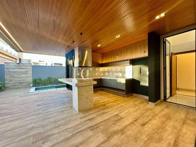 Casa / Sobrado em Condomínio para Venda em Ribeirão Preto/SP Centro 4 Quartos