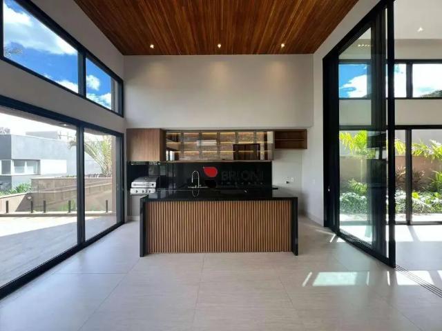 Casa / Sobrado em Condomínio para Venda em Ribeirão Preto/SP Alphaville 3 Quartos
