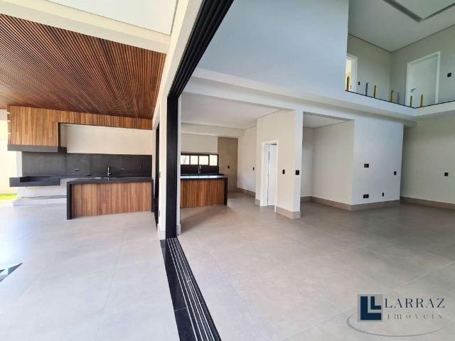 Casa / Sobrado em Condomínio para Venda em Ribeirão Preto/SP Alphaville 3 Quartos