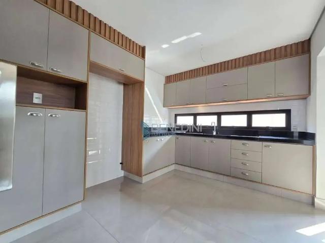 Casa / Sobrado em Condomínio para Venda em Ribeirão Preto/SP Bonfim Paulista 4 Quartos