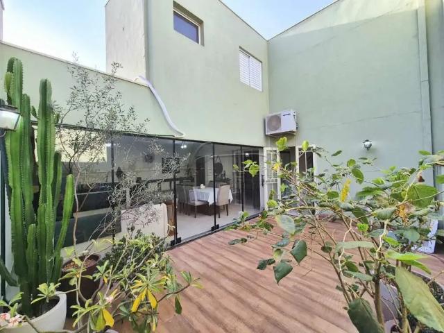 Casa / Sobrado em Condomínio para Venda em Ribeirão Preto/SP Parque dos Lagos 3 Quartos