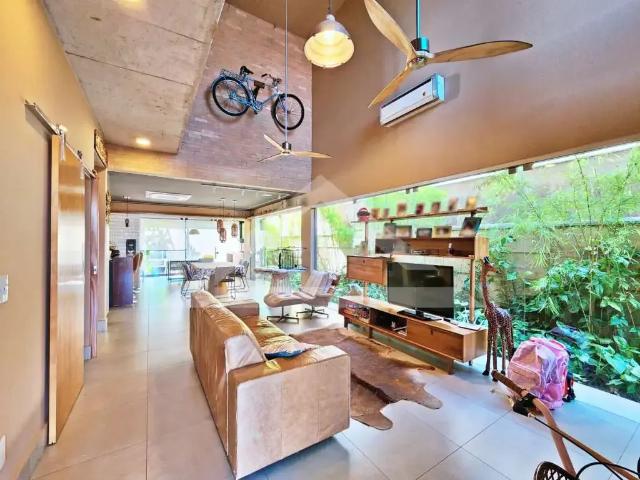 Casa / Sobrado em Condomínio para Venda em Ribeirão Preto/SP Quintas de São José 3 Quartos