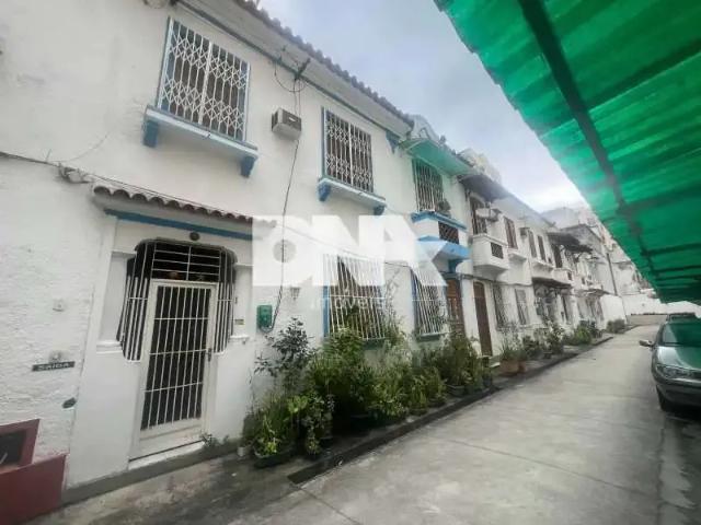 Casa / Sobrado em Condomínio para Venda em Rio de Janeiro/RJ Copacabana 3 Quartos