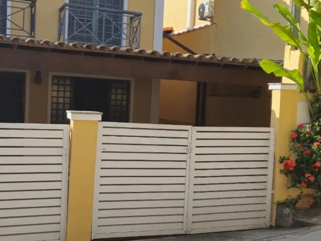 Casa / Sobrado em Condomínio para Venda em Rio de Janeiro/RJ Campo Grande 3 Quartos