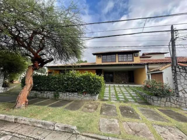 Casa / Sobrado em Condomínio para Venda em Rio de Janeiro/RJ Campo Grande 5 Quartos