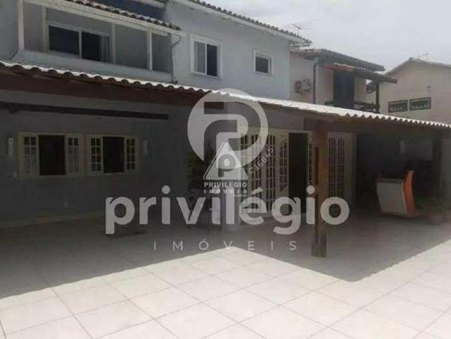 Casa / Sobrado em Condomínio para Venda em Rio de Janeiro/RJ Barra da Tijuca 3 Quartos