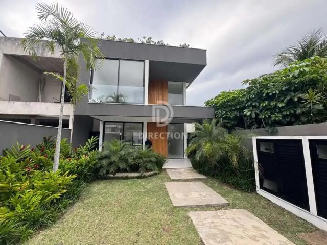 Casa / Sobrado em Condomínio para Venda em Rio de Janeiro/RJ Barra da Tijuca 4 Quartos