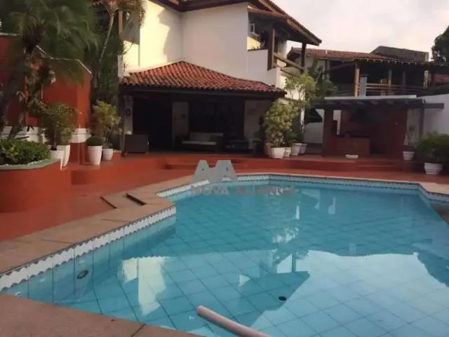 Casa / Sobrado em Condomínio para Venda em Rio de Janeiro/RJ Barra da Tijuca 5 Quartos