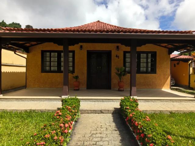 Casa / Sobrado em Condomínio para Venda em Rio de Janeiro/RJ Barra de Guaratiba 4 Quartos