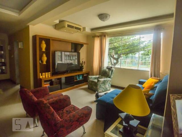 Casa / Sobrado em Condomínio para Venda em Rio de Janeiro/RJ Freguesia Ilha do Governador 3 Quartos