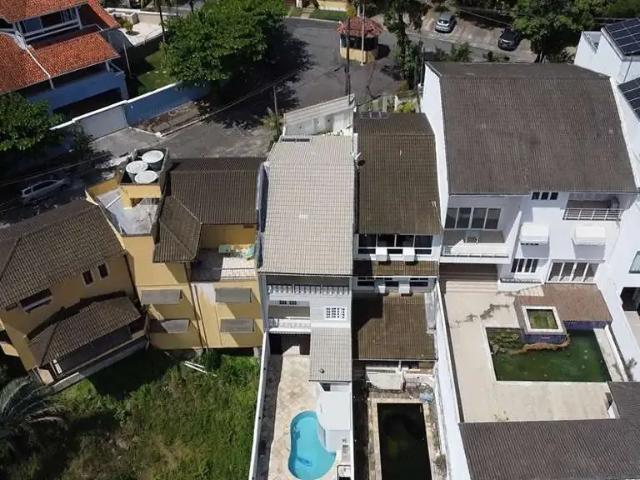 Casa / Sobrado em Condomínio para Venda em Rio de Janeiro/RJ Freguesia Jacarepaguá 3 Quartos