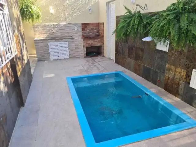 Casa / Sobrado em Condomínio para Venda em Rio de Janeiro/RJ Freguesia Jacarepaguá 4 Quartos