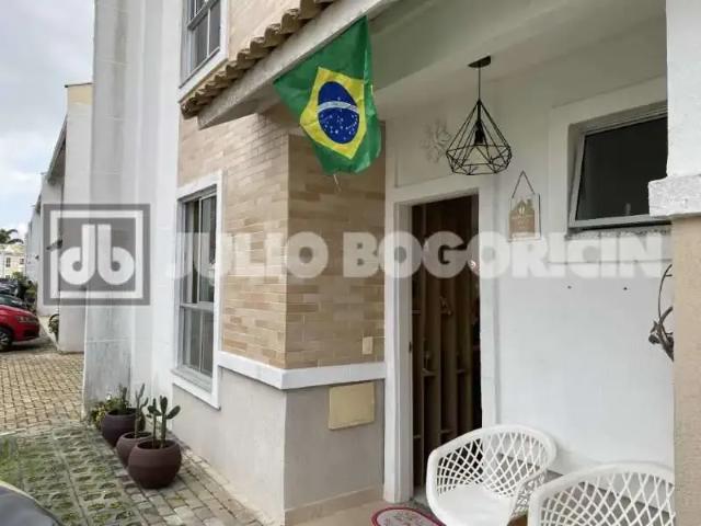 Casa / Sobrado em Condomínio para Venda em Rio de Janeiro/RJ Freguesia Jacarepaguá 4 Quartos