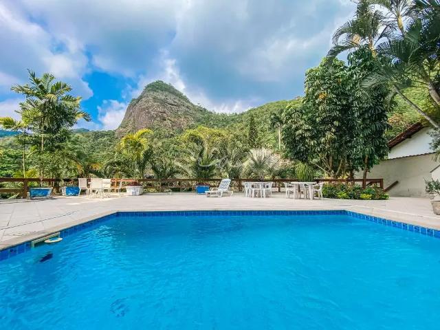 Casa / Sobrado em Condomínio para Venda em Rio de Janeiro/RJ Freguesia Jacarepaguá 6 Quartos