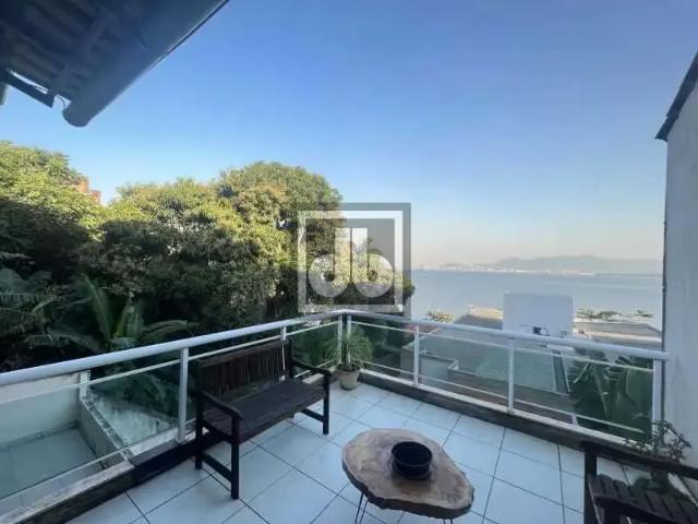Casa / Sobrado em Condomínio para Venda em Rio de Janeiro/RJ Jardim Guanabara 4 Quartos
