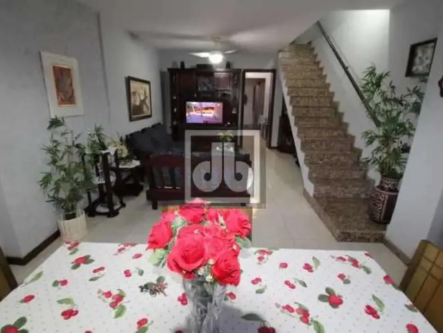 Casa / Sobrado em Condomínio para Venda em Rio de Janeiro/RJ Portuguesa 4 Quartos