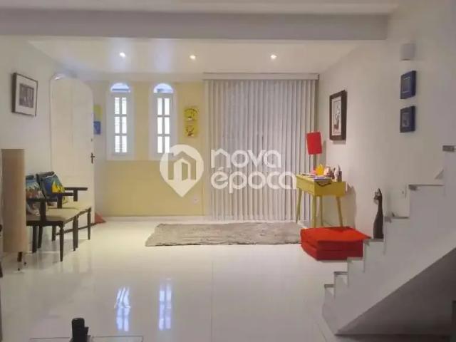 Casa / Sobrado em Condomínio para Venda em Rio de Janeiro/RJ Portuguesa 3 Quartos
