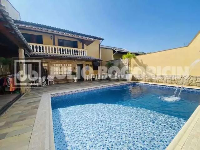 Casa / Sobrado em Condomínio para Venda em Rio de Janeiro/RJ Pechincha 3 Quartos
