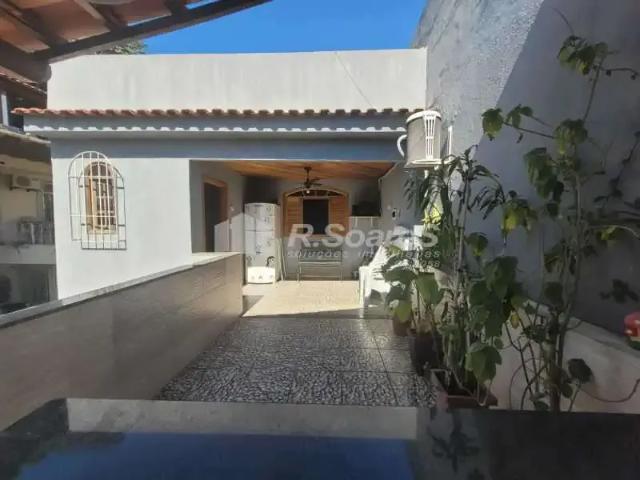 Casa / Sobrado em Condomínio para Venda em Rio de Janeiro/RJ Praça Seca 3 Quartos