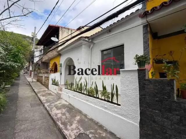 Casa / Sobrado em Condomínio para Venda em Rio de Janeiro/RJ Rocha 2 Quartos
