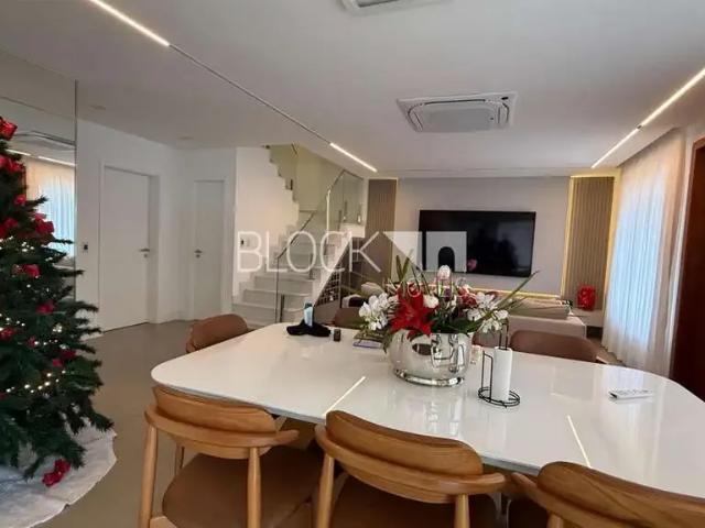 Casa / Sobrado em Condomínio para Venda em Rio de Janeiro/RJ Recreio dos Bandeirantes 3 Quartos