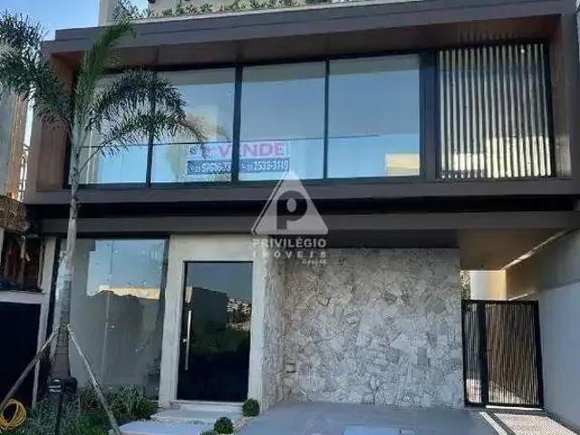 Casa / Sobrado em Condomínio para Venda em Rio de Janeiro/RJ Recreio dos Bandeirantes 3 Quartos