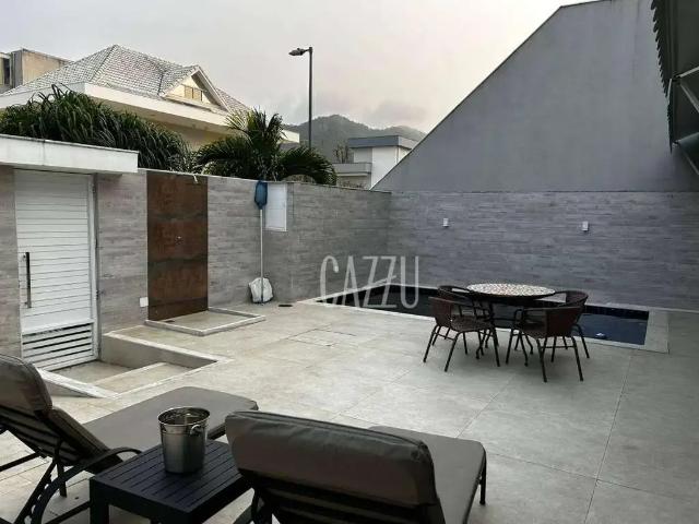 Casa / Sobrado em Condomínio para Venda em Rio de Janeiro/RJ Recreio dos Bandeirantes 3 Quartos