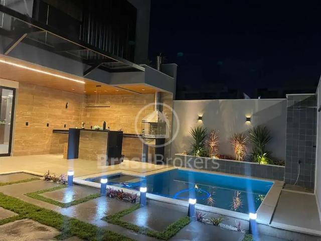 Casa / Sobrado em Condomínio para Venda em Rio de Janeiro/RJ Recreio dos Bandeirantes 4 Quartos