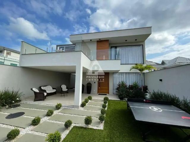 Casa / Sobrado em Condomínio para Venda em Rio de Janeiro/RJ Recreio dos Bandeirantes 4 Quartos