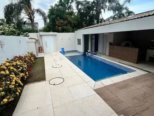 Casa / Sobrado em Condomínio para Venda em Rio de Janeiro/RJ Recreio dos Bandeirantes 4 Quartos