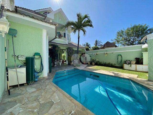 Casa / Sobrado em Condomínio para Venda em Rio de Janeiro/RJ Recreio dos Bandeirantes 5 Quartos