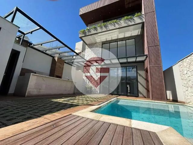 Casa / Sobrado em Condomínio para Venda em Rio de Janeiro/RJ Recreio dos Bandeirantes 5 Quartos