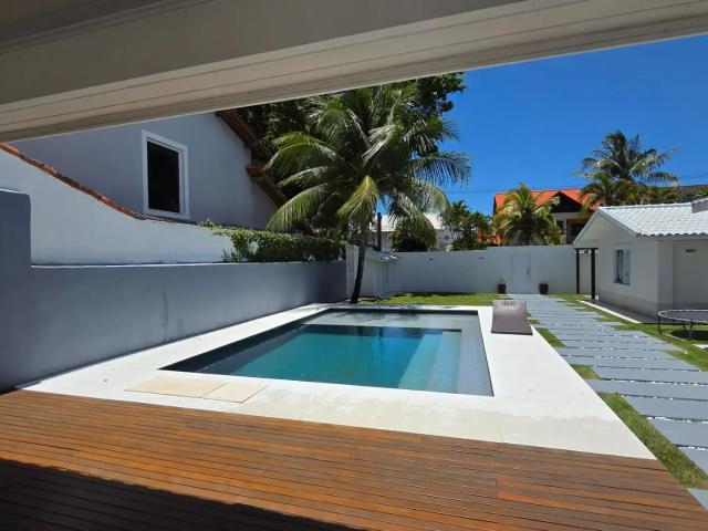 Casa / Sobrado em Condomínio para Venda em Rio de Janeiro/RJ Recreio dos Bandeirantes 5 Quartos
