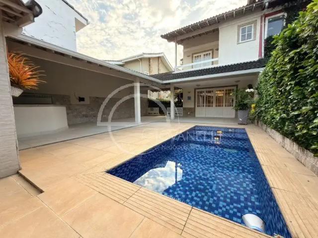 Casa / Sobrado em Condomínio para Venda em Rio de Janeiro/RJ Recreio dos Bandeirantes 5 Quartos