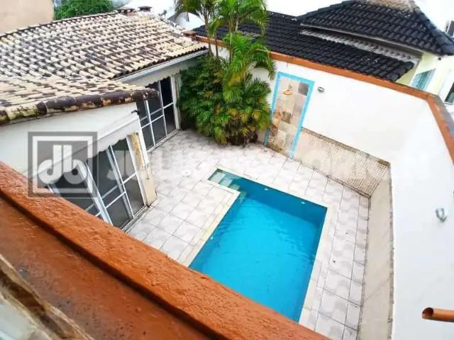 Casa / Sobrado em Condomínio para Venda em Rio de Janeiro/RJ Recreio dos Bandeirantes 5 Quartos