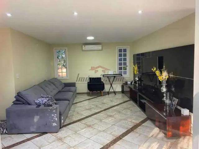 Casa / Sobrado em Condomínio para Venda em Rio de Janeiro/RJ Recreio dos Bandeirantes 8 Quartos