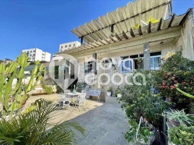 Casa / Sobrado em Condomínio para Venda em Rio de Janeiro/RJ Tauá 3 Quartos