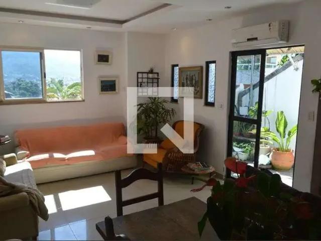Casa / Sobrado em Condomínio para Venda em Rio de Janeiro/RJ Taquara 5 Quartos