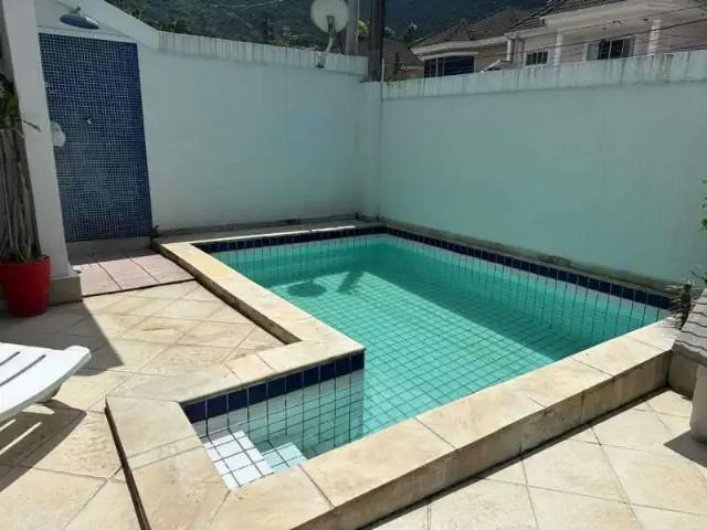 Casa / Sobrado em Condomínio para Venda em Rio de Janeiro/RJ Vargem Pequena 4 Quartos