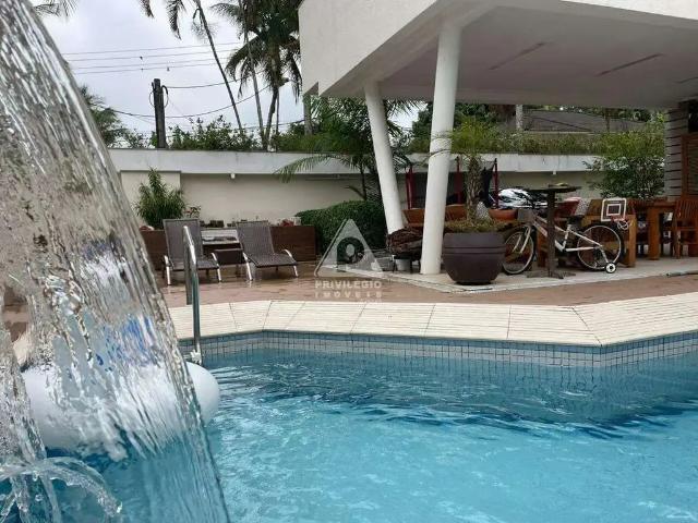 Casa / Sobrado em Condomínio para Venda em Rio de Janeiro/RJ Vargem Pequena 4 Quartos