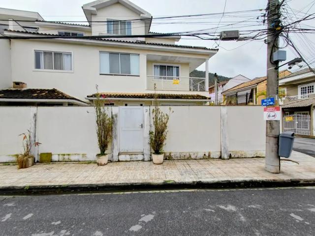 Casa / Sobrado em Condomínio para Venda em Rio de Janeiro/RJ Vargem Pequena 4 Quartos