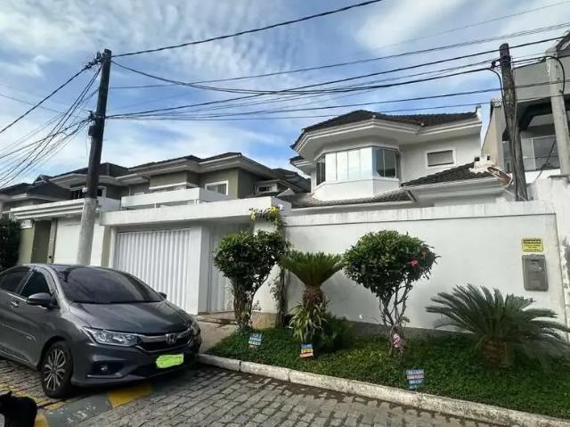 Casa / Sobrado em Condomínio para Venda em Rio de Janeiro/RJ Vargem Pequena 4 Quartos