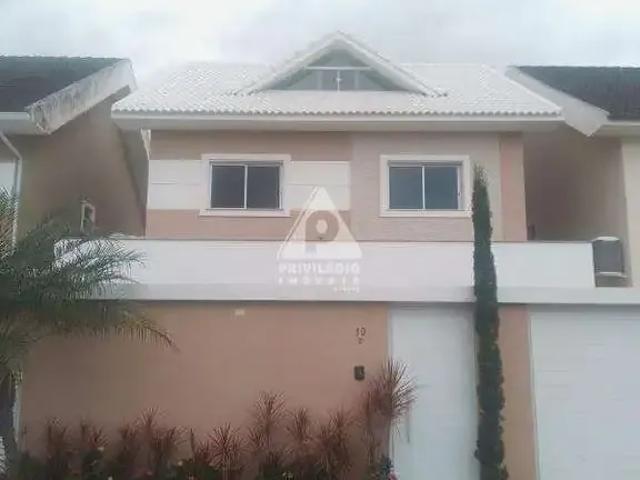 Casa / Sobrado em Condomínio para Venda em Rio de Janeiro/RJ Vargem Pequena 5 Quartos