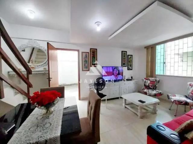 Casa / Sobrado em Condomínio para Venda em Rio de Janeiro/RJ Vila Valqueire 3 Quartos