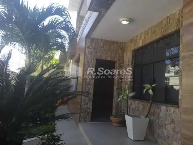 Casa / Sobrado em Condomínio para Venda em Rio de Janeiro/RJ Vila Valqueire 3 Quartos