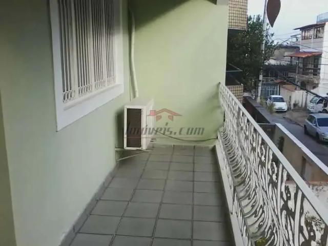 Casa / Sobrado em Condomínio para Venda em Rio de Janeiro/RJ Vila Valqueire 2 Quartos