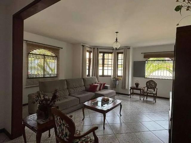 Casa / Sobrado em Condomínio para Venda em Rio de Janeiro/RJ Vila Valqueire 4 Quartos